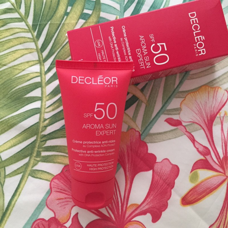 Decléor Paris, Protective anti-wrinkle cream SPF 50 από την Aroma Sun ...